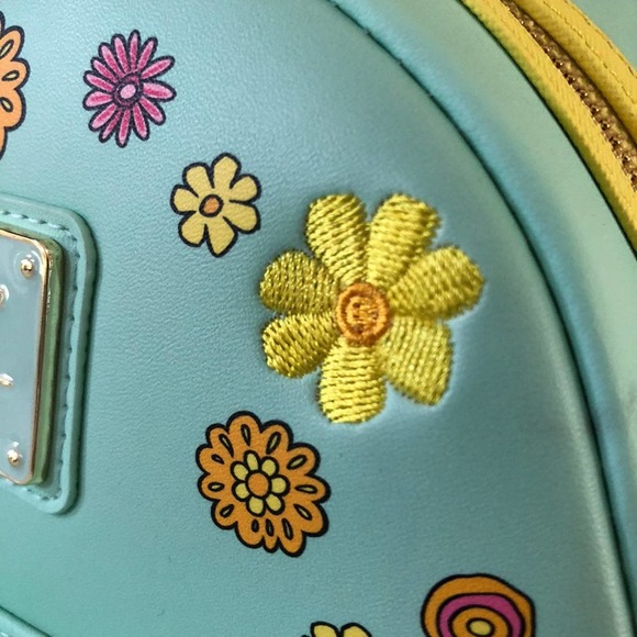 Loungefly | Bags | Loungefly Disney Winnie The Pooh Floral Mini ...